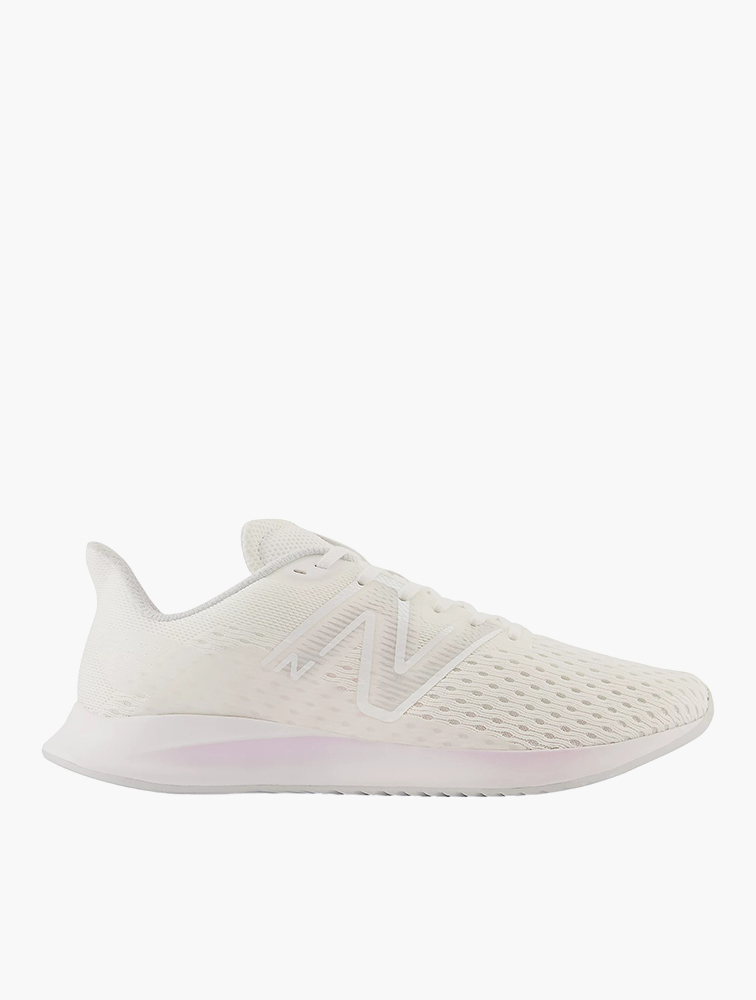Shop New Balance White Iridescent DynaSoft Lowky Running Shoes for Men ...